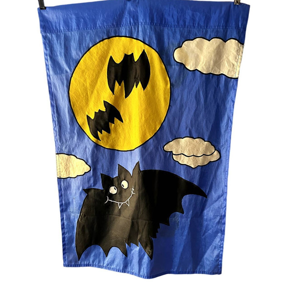 No Brand | Holiday | Vtg Nylon Embroidered Outdoor Flag 3 Bats Full ...